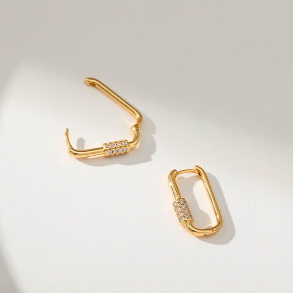 U-Shaped Diamond Earrings - Eseres Jewelry - Premium and Affordable Jewelry
